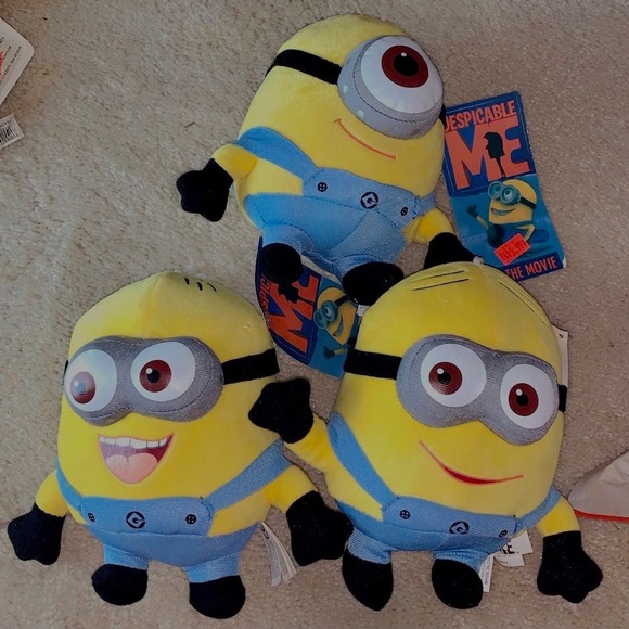 Accessories | Despicable Me Minion Set Bundle Plush | Poshmark